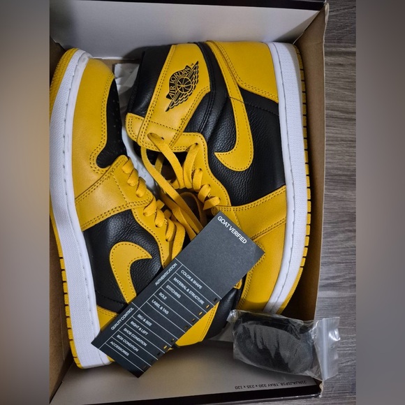 Jordan | Shoes | Deleting Soon Air Jordan Yellow And Black Sneakers ...